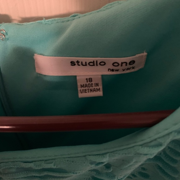 Studio One | Dresses | Knee Length Dress | Poshmark